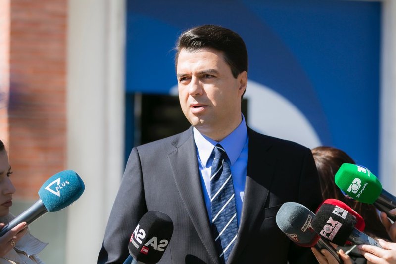 Albanian Daily News