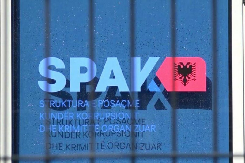 Albanian Daily News